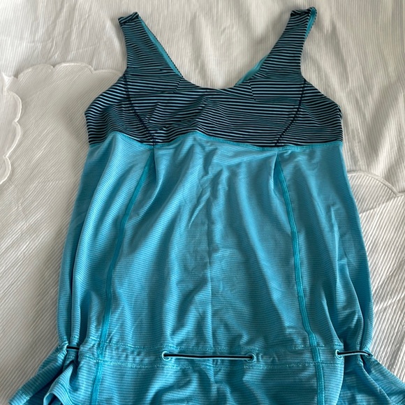 lululemon athletica | Tops | Lululemon Hustle Bustle Tank Heather Blue ...